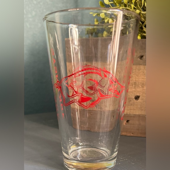 Accessories | Arkansas Razorbacks Hogs Beer Glass 16 Oz Logo Glasses ...